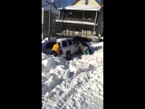 4 wheel drive truck stuck in snow - YouTube