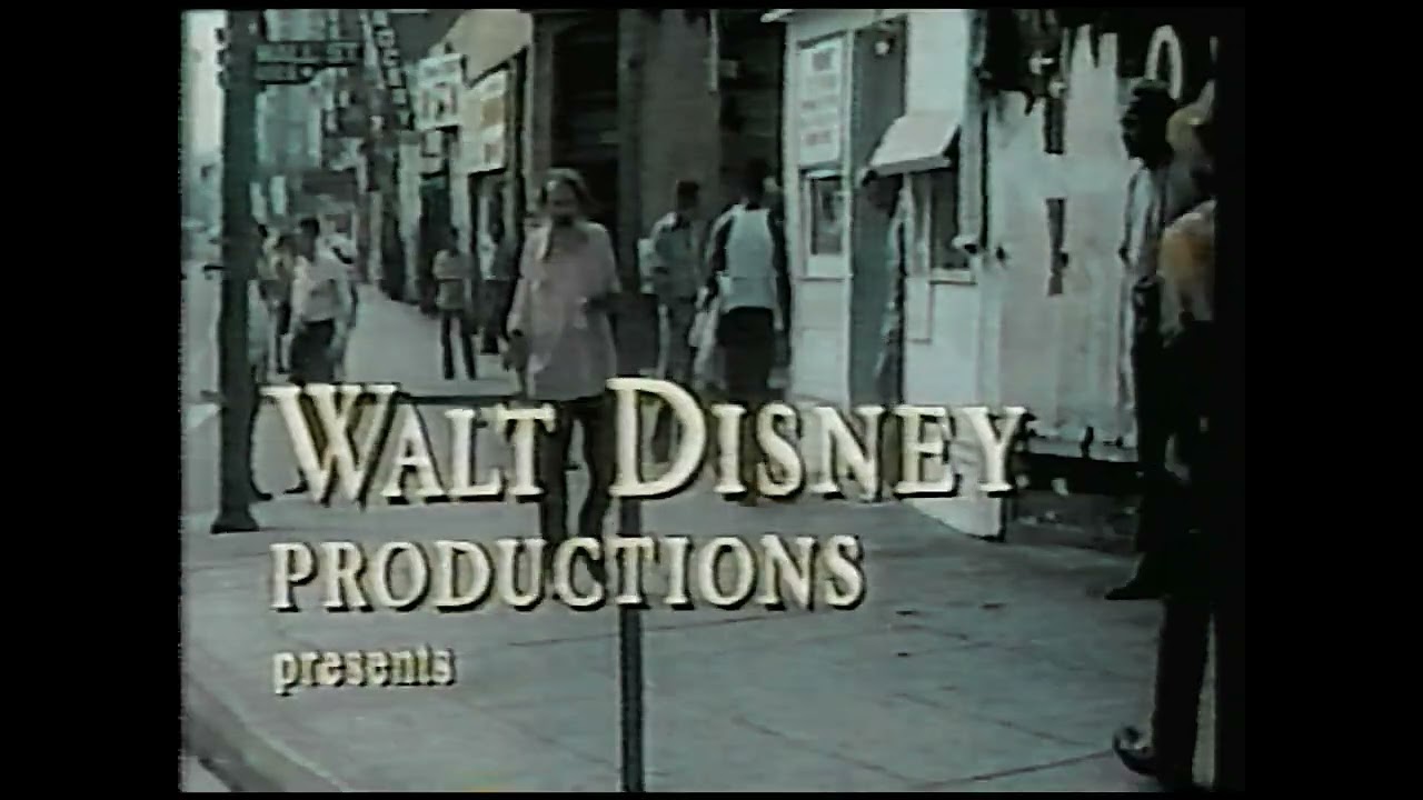 Opening logos from ''Candleshoe'' RCA Selectavision CED - YouTube