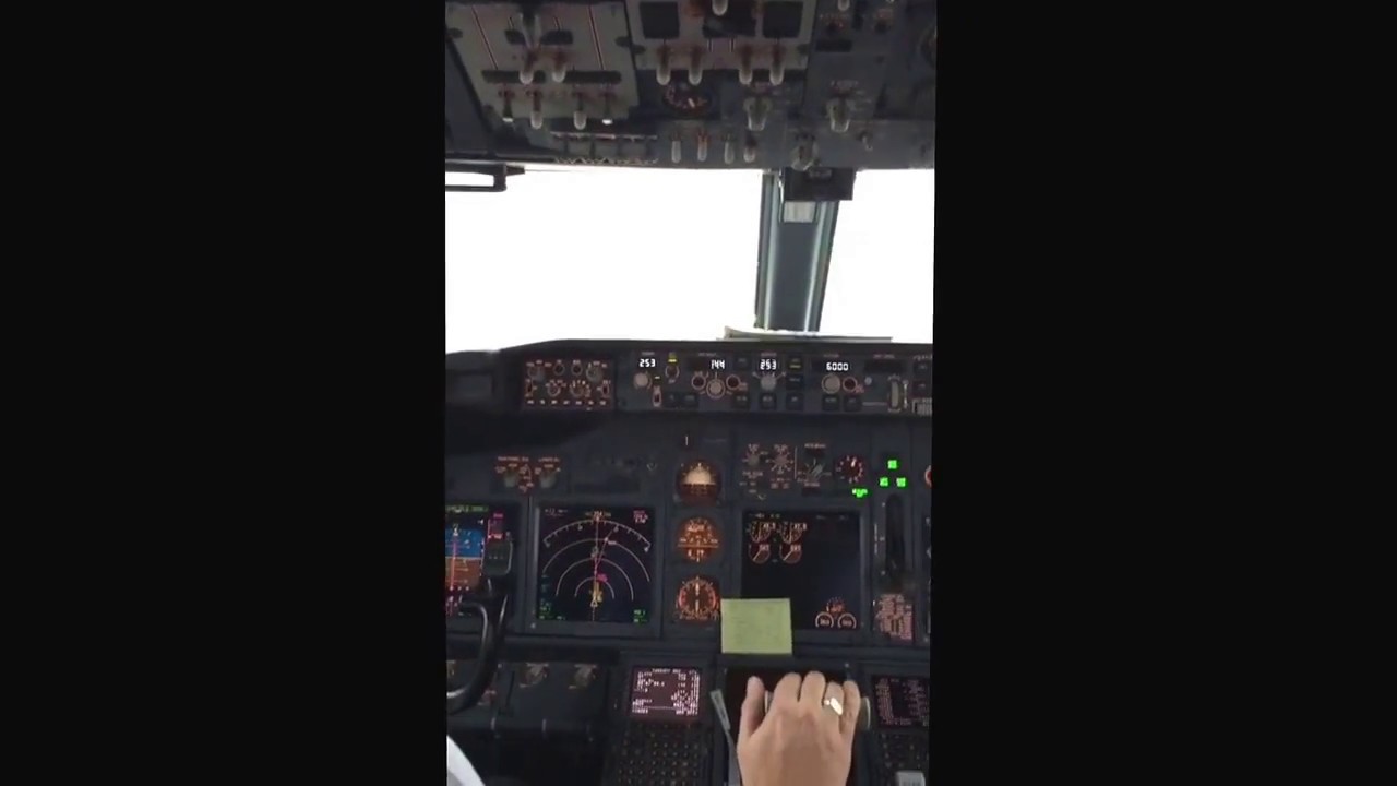 Ryanair 737 Takeoff from Kraków EPKK - Cockpit View - YouTube