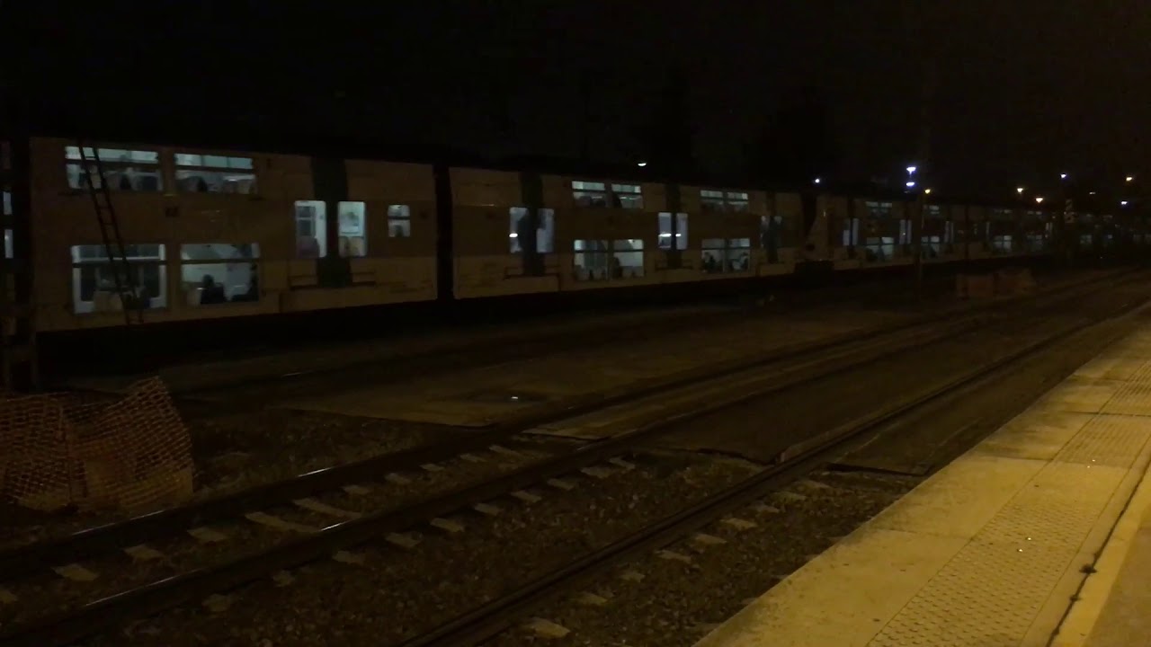 Arrivé MI09 Ratp Rer A En Provenance de Torcy à Poissy le (21/11/2017 ...