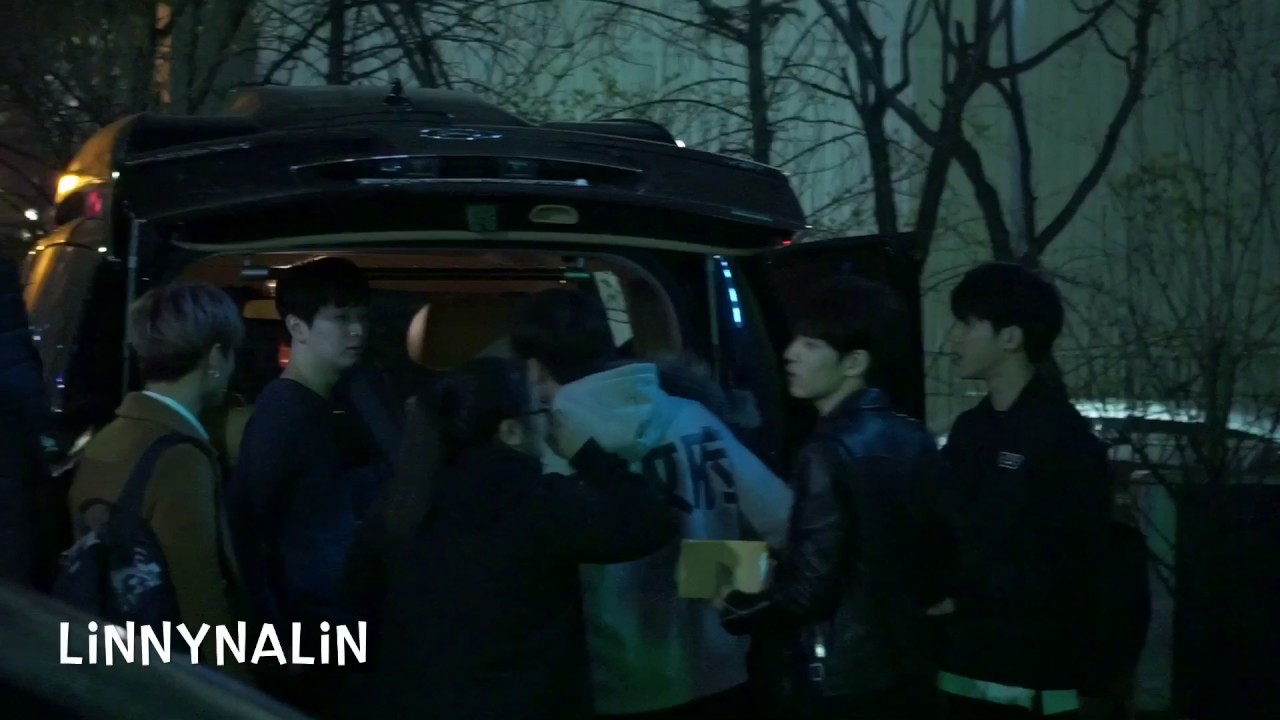 170403 After recording EBS Space #데이식스 #Day6 - YouTube