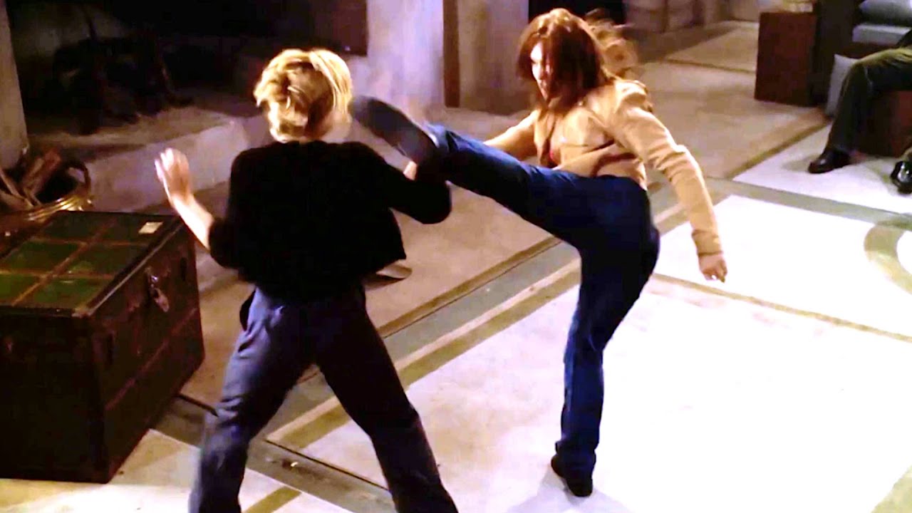 Buffy Summers vs. Faith Lehane [BTVS - S3E07 - "Revelations"] - YouTube