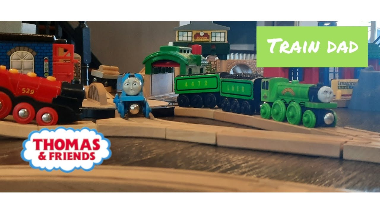 Luke's table top track build | Brio track | Thomas the Train| - YouTube
