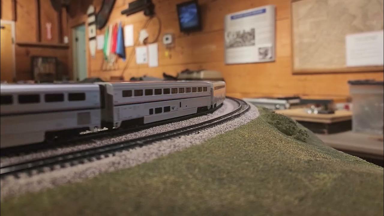N Scale Amtrak Coast Starlight train on Northern Virginia NTrak module - YouTube