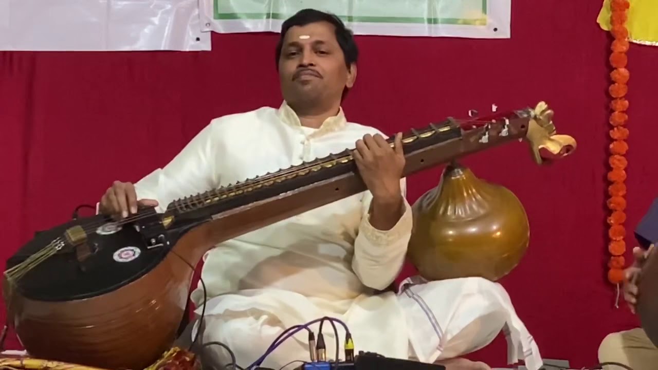 Bhaja manasa -bahudari -adi -tulasivanam - YouTube