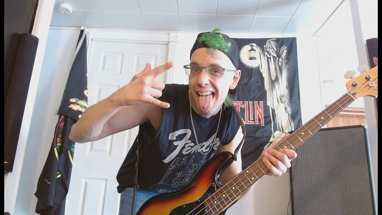 Original Prankster The Offspring BASS COVER - YouTube