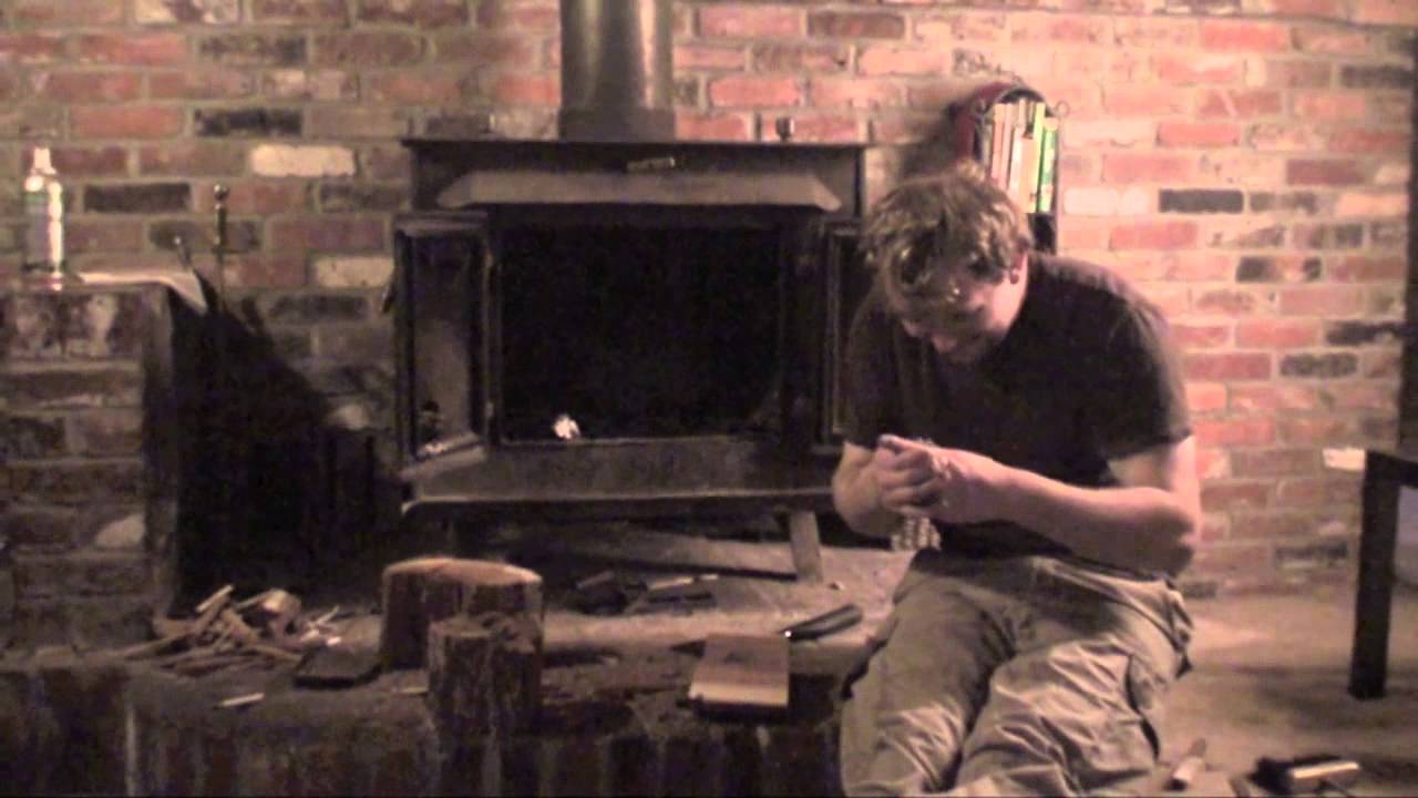 Fire starter with hatchet - YouTube