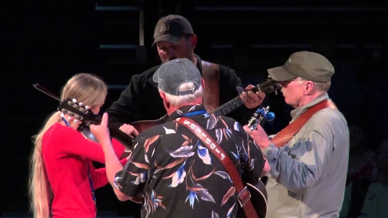 NOTFC 2013-06-19 Jr2 Amaya Rose Dempsey - YouTube