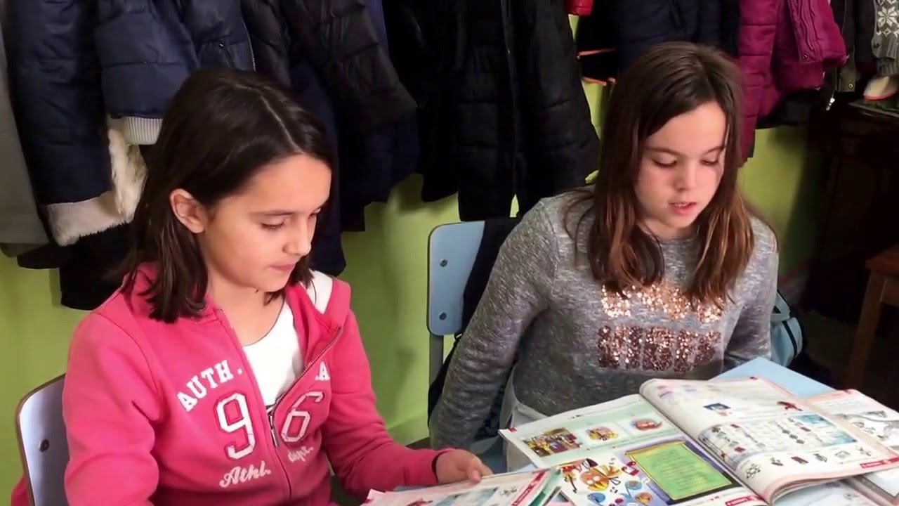 SCHOOL TIMETABLE. SPEAKING ACTIVITY - YouTube