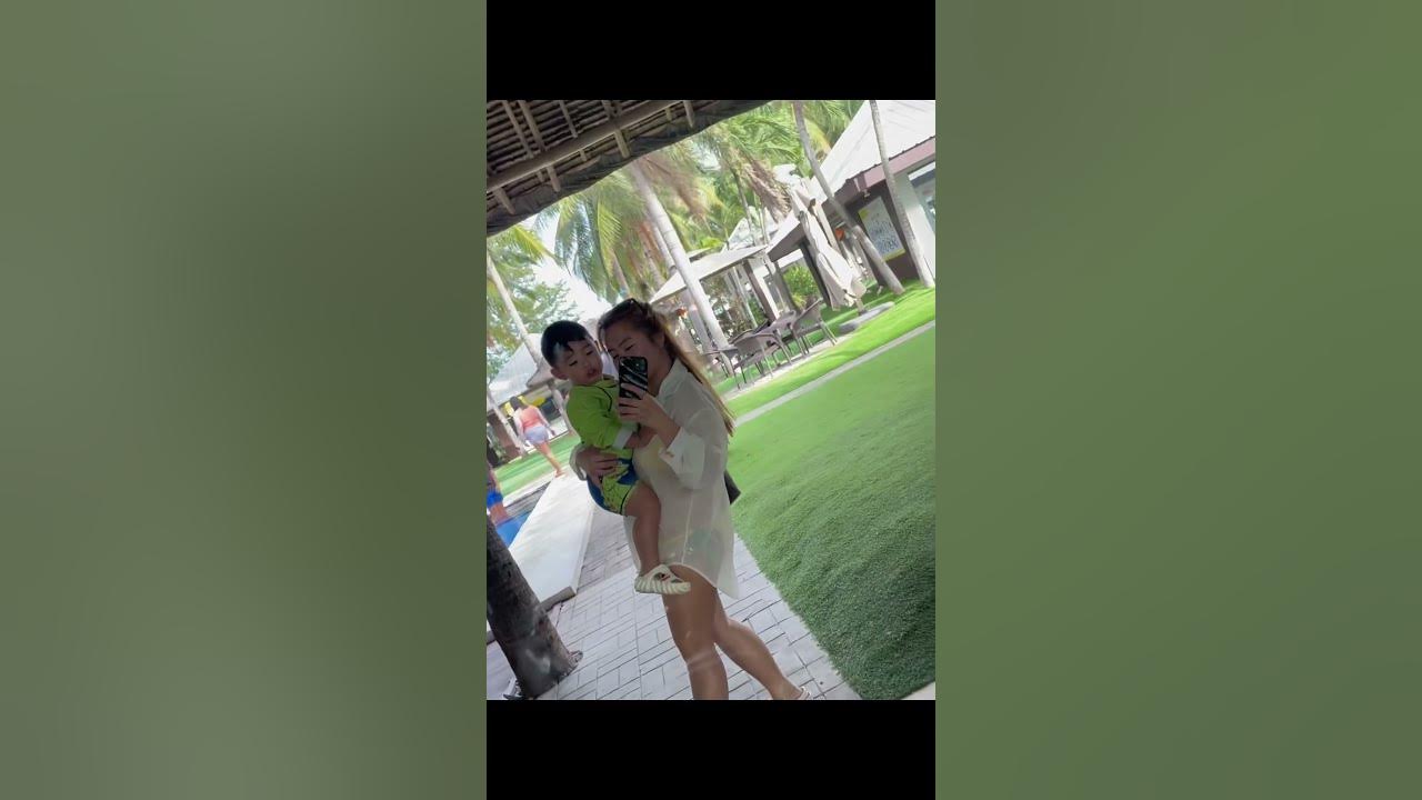 #akiroh 1st travel beach at MORONG BATAAN - YouTube