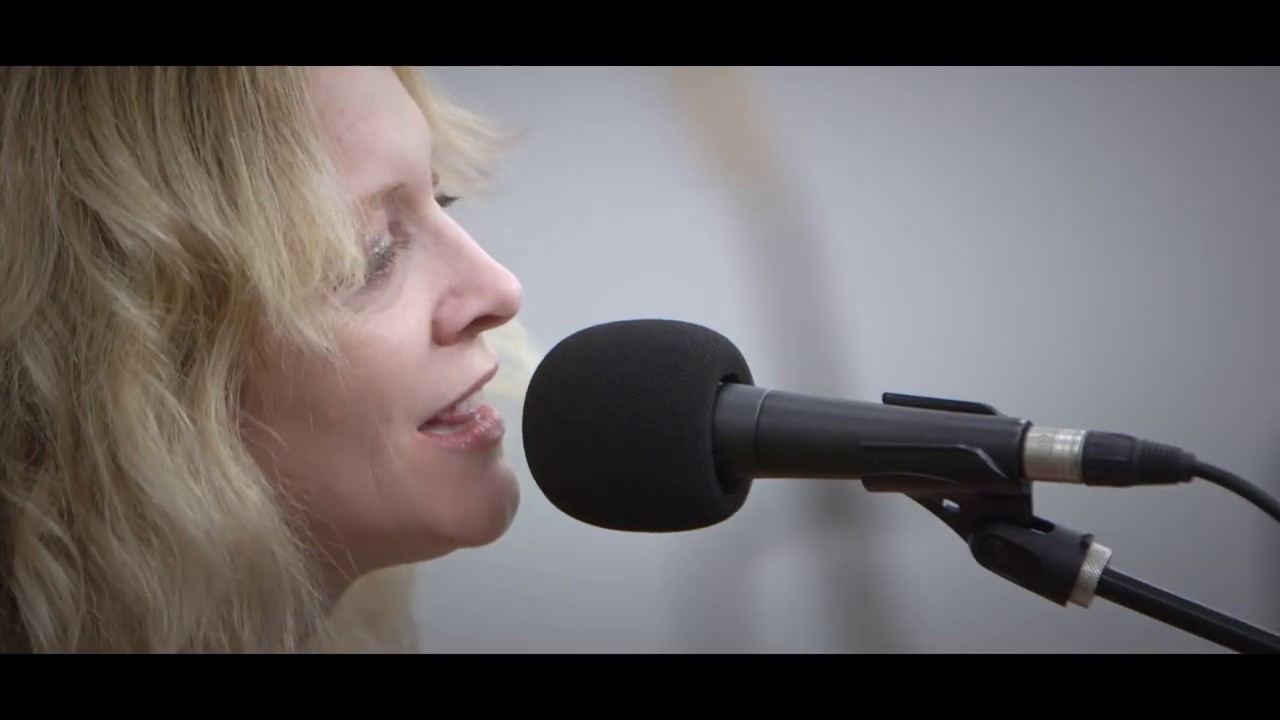 WWS S7 Melanie Devaney "Deeper Water" - YouTube