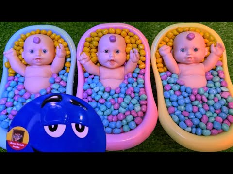 3 Super Sweet Candy Bath Dolls | ASMR Toys & Candy Surprise with M&M's #34