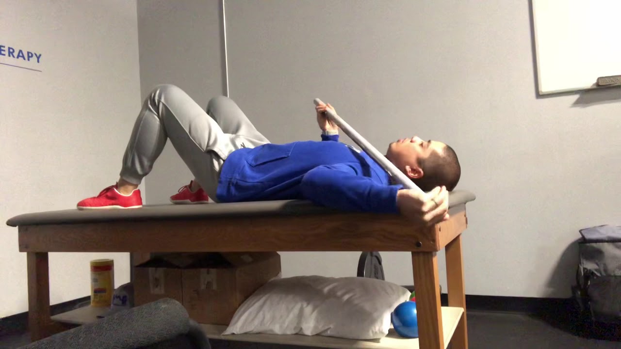 Assisted Shoulder External Rotation - YouTube