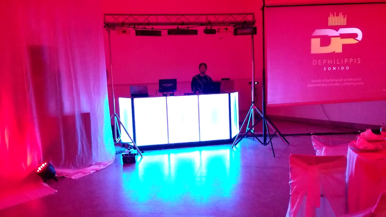 Cabina DJ LED y ambientación LED DMX - YouTube