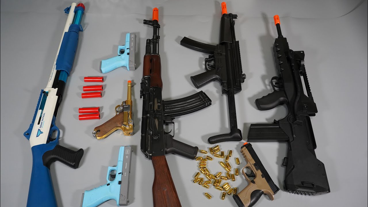 Shell ejecting Toy Guns - Glock21 ShotGun - Airsoft AK47 - MP5 FAMAS ...