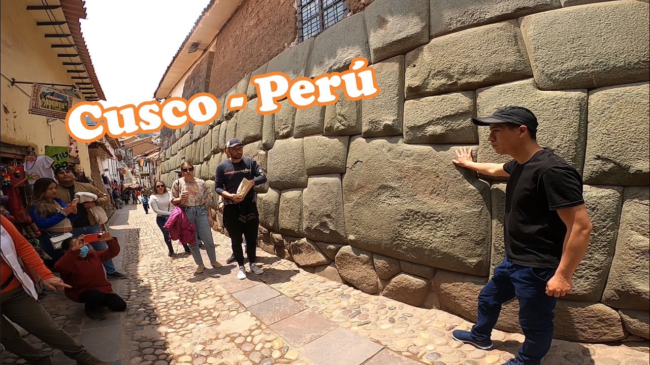 Por las calles de Cusco Perú - YouTube