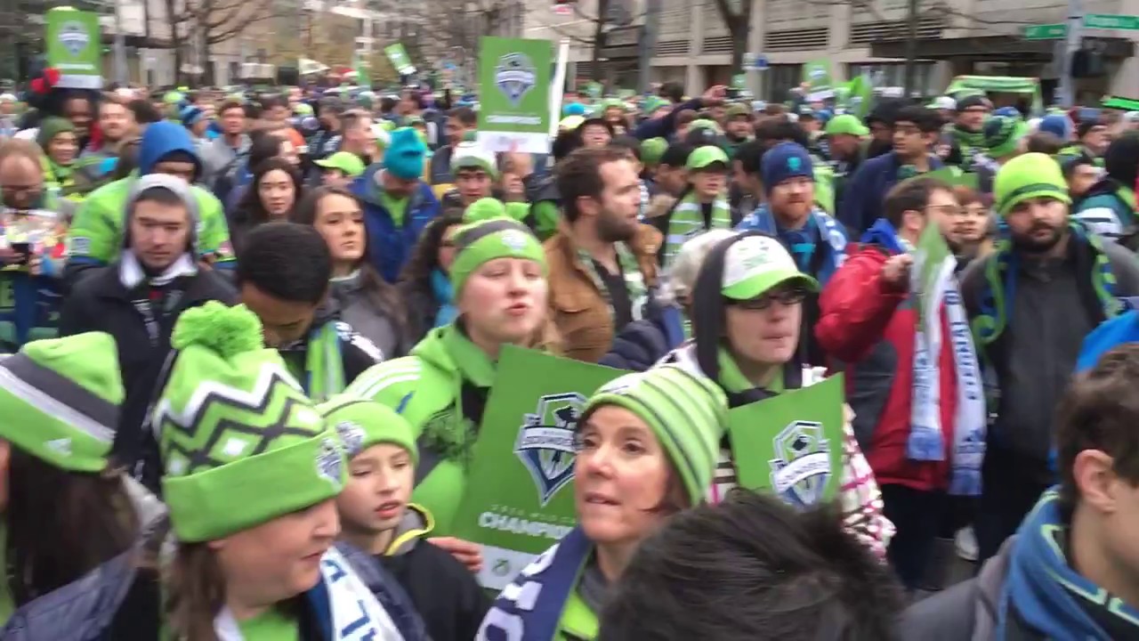 2016 MLS Cup Championship Parade Seattle Sounders FC P.2 - YouTube