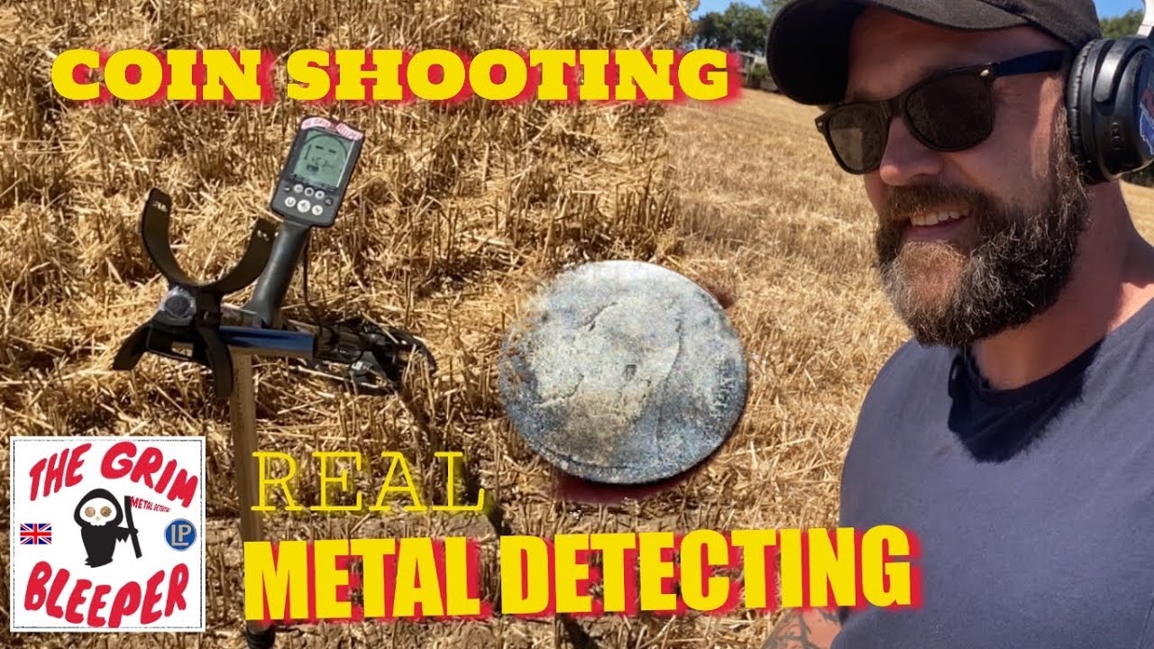 COIN SHOOTING MY FAVOURITE FIELD REAL METAL DETECTING UK - YouTube