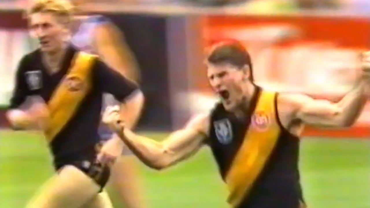 Peter Wilson Run & Goal vs North Melbourne 1989 - YouTube