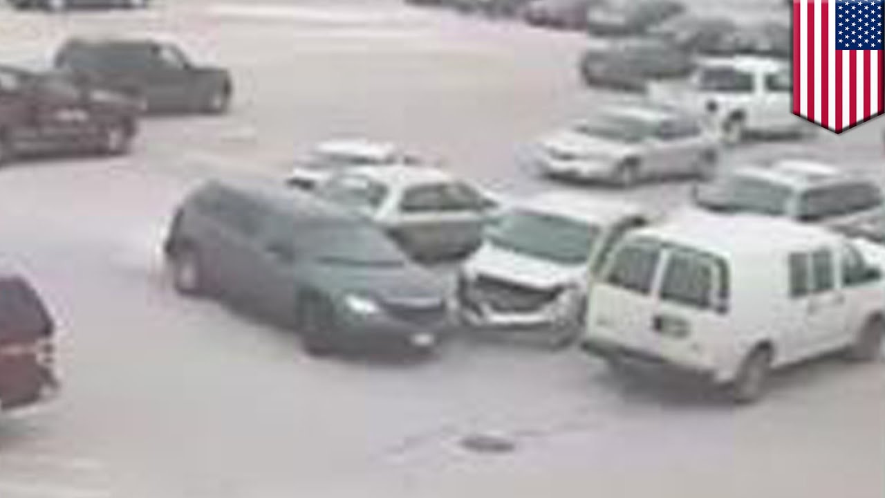 Bad parking lot driving fails: 92-year-old man crashes into 9 cars ...