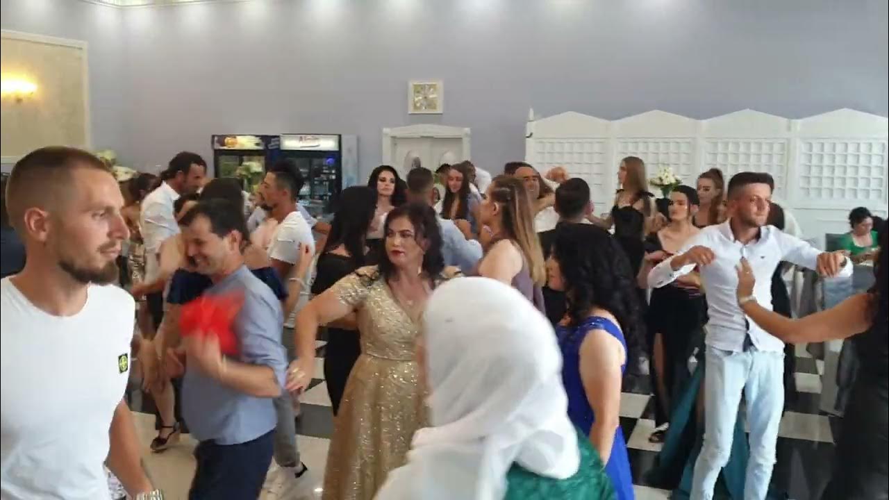 Suad Shaptafi dasma Shqiptare - YouTube