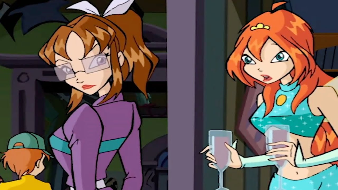 Bloom fails to make a new friend | Winx Club Clip - YouTube