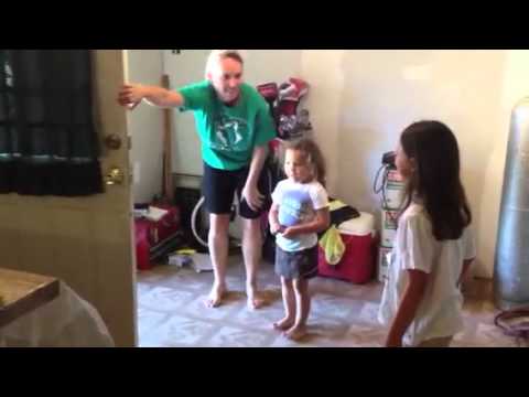 Pulling tooth with string - YouTube