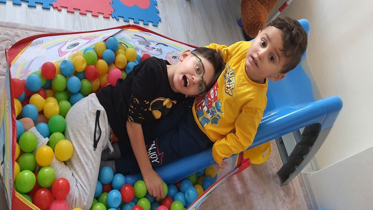 Efe ile Emir sabah sporu yaptı. Vlog - YouTube