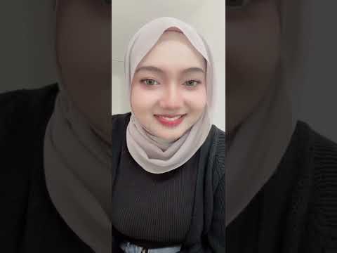 Cewek hijab manis boba yang bulet 