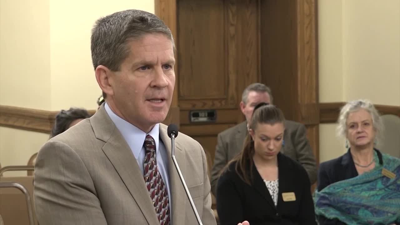 Republican Stapleton announces run for governor in 2020 - YouTube