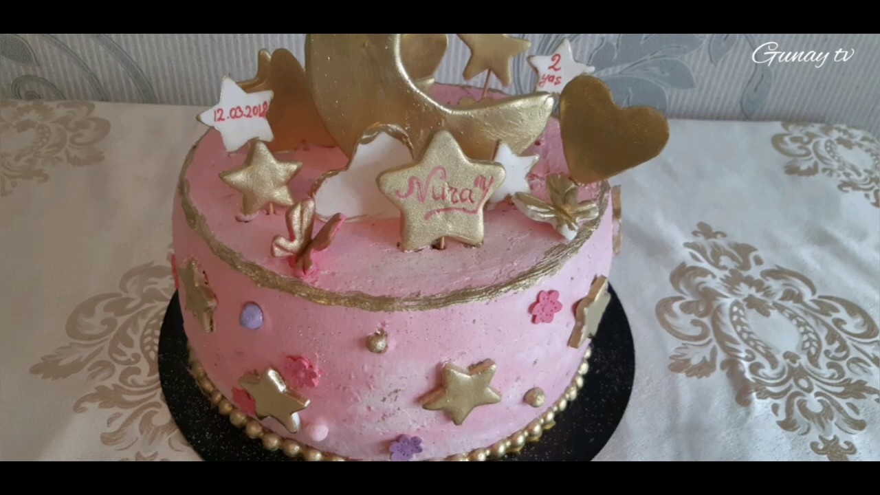 AD GÜNÜ TORTU. EVDE SADE VE ASAN TORT BEZEDILMESI. CAKE DECORATION ...