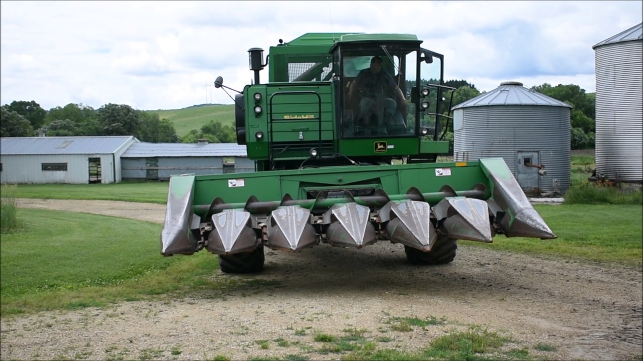 John Deere 6620 Titan II Sidehill Combine - YouTube