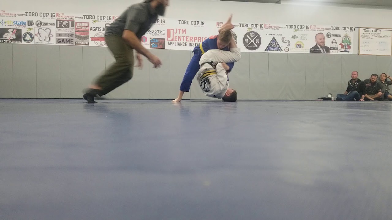 Toro Cup 16 Mini Killers - YouTube