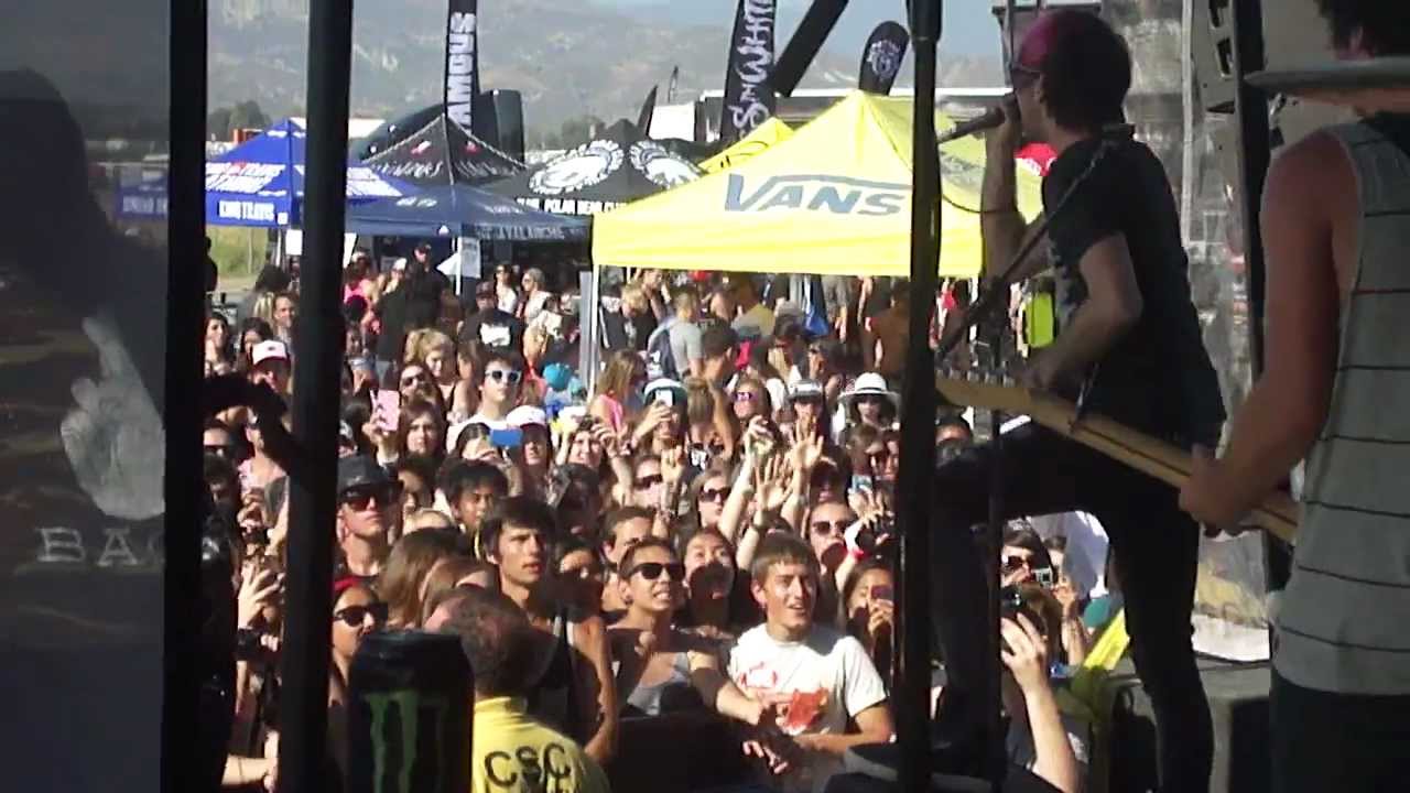 Kiss Me Again - We are the in crowd ft. Alex Gaskarth Warped Tour 2012 ...