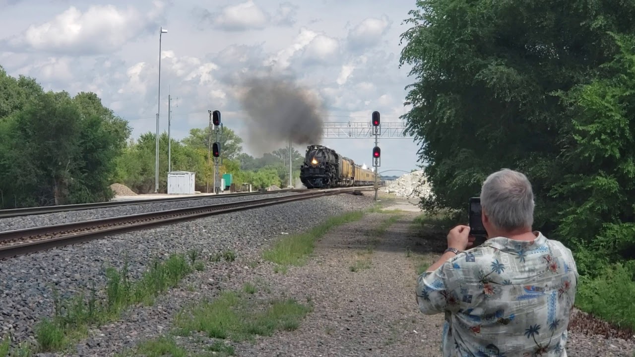 UP Big Boy 4014 Black Bridge Columbus, NE August 4, 2019 - YouTube