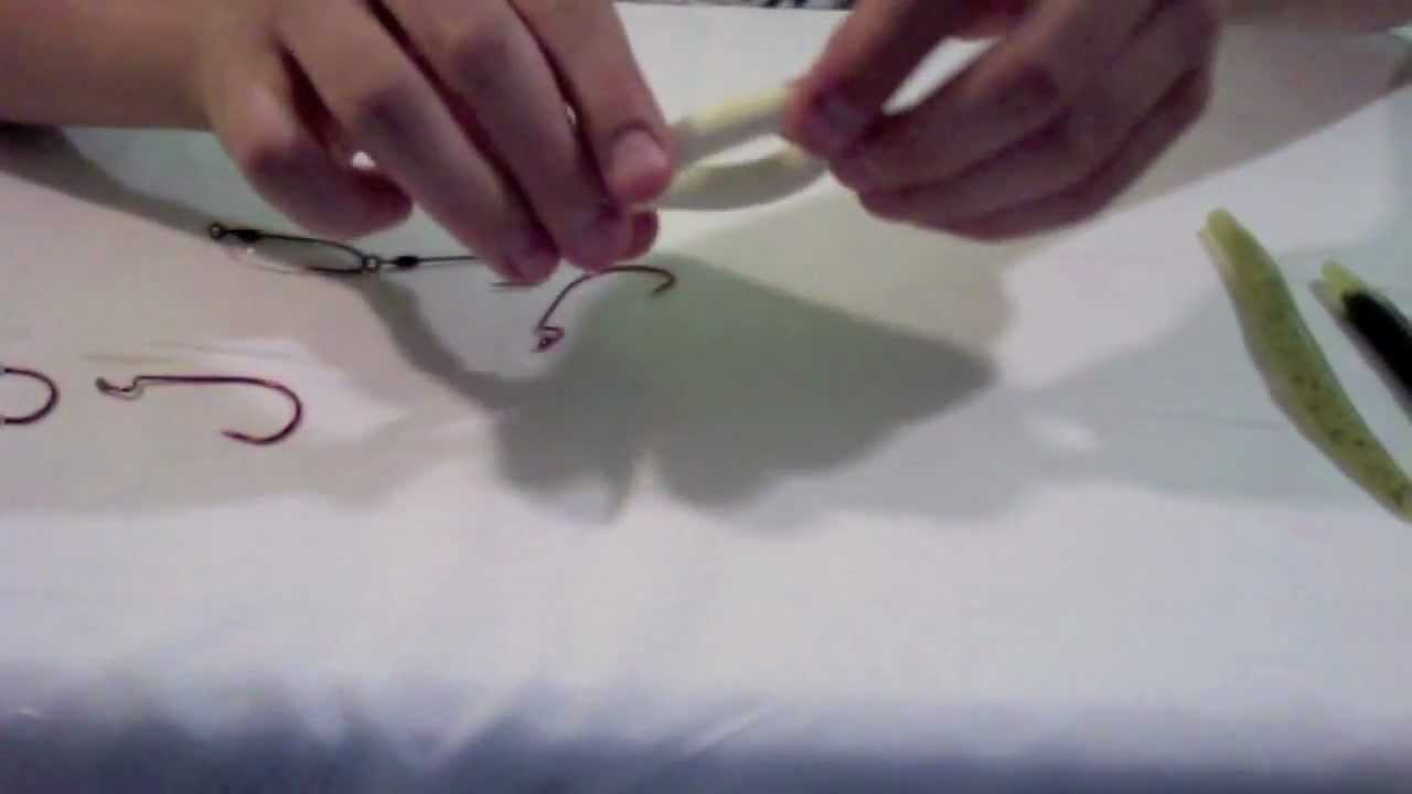 How to rig Gary Yamamoto worms Wacky Rig+Texas Rig - YouTube