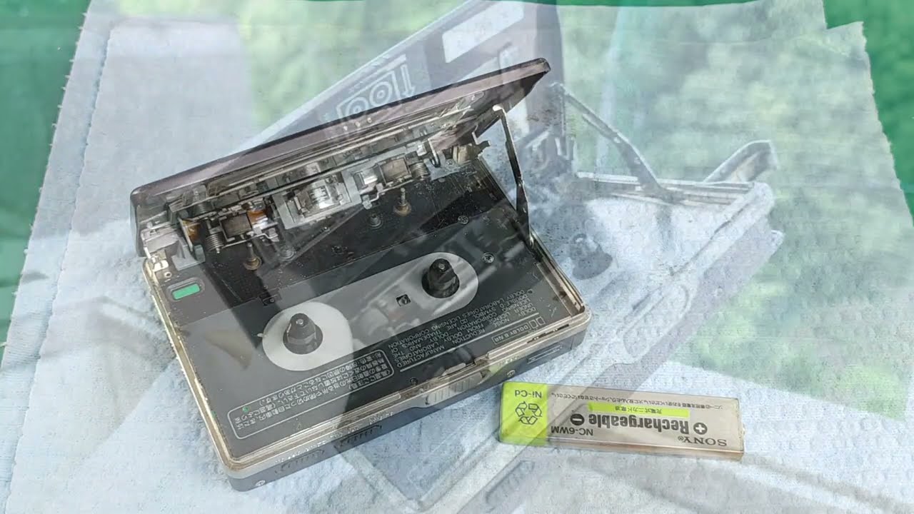 【Restration】Broken Sony Walkman EX555 in a Bamboo Forest. - YouTube
