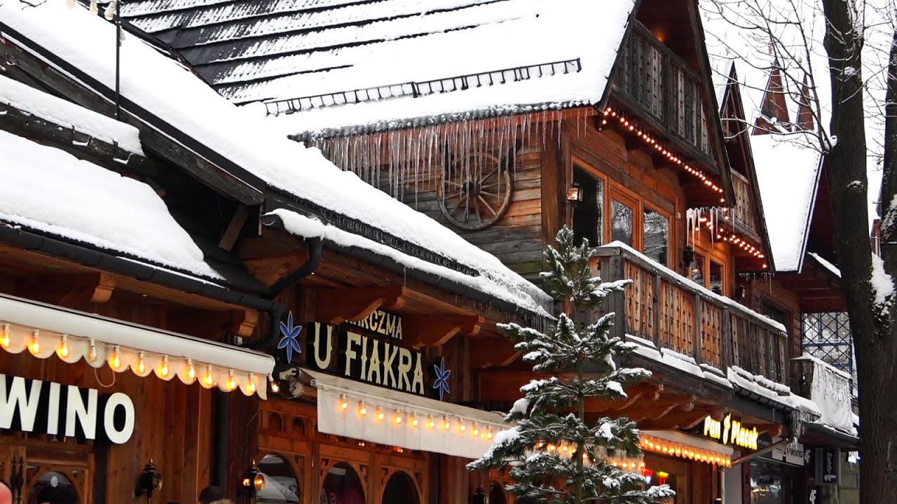 Walking tour in Zakopane at winter Krupowki street, Market and ...