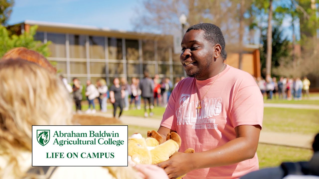 Life on Campus at ABAC | The College Tour - YouTube