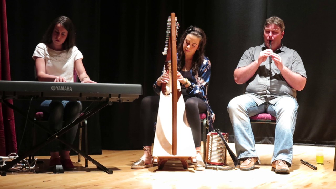 The Waves of Kilkee. John Dwyer, Niamh McGloin & Cliodhna Henry . - YouTube