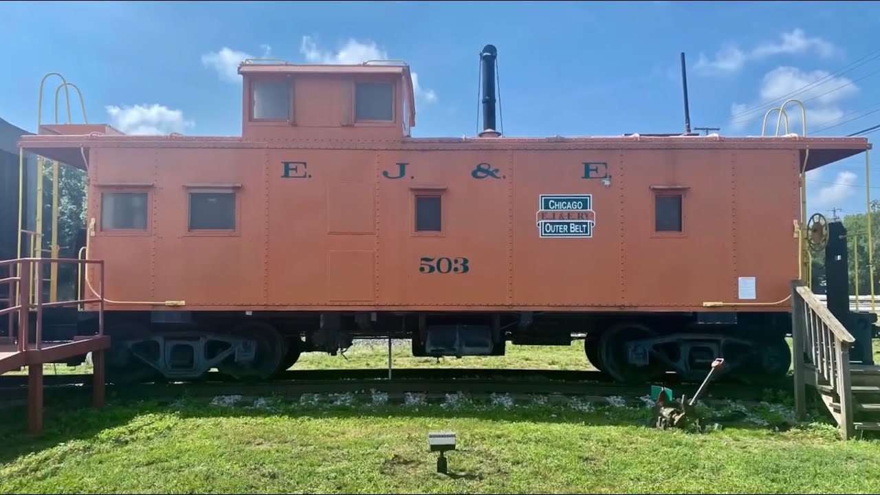Griffith Indiana Historical Train Park - YouTube