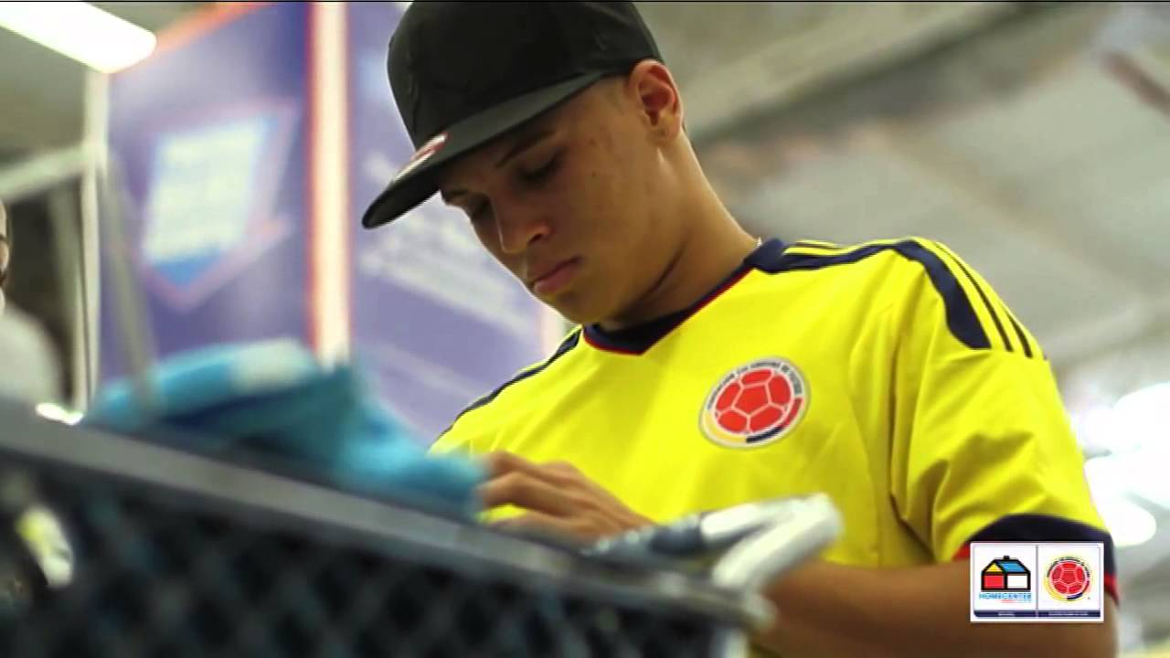 Juan Fernando Quintero Compra Todo Lo Necesario Para Su Casa En Nuestra