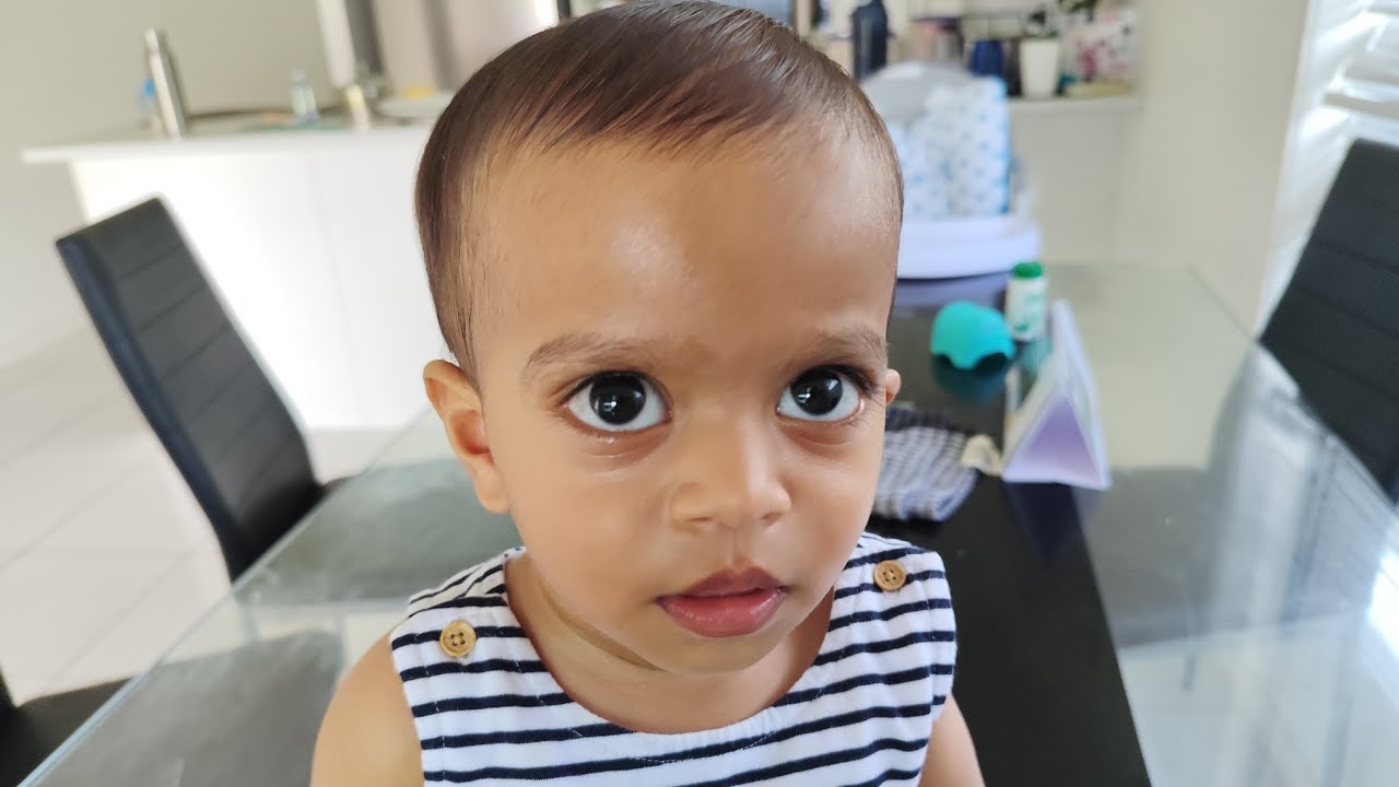 പൂന്തോട്ടത്തിൽ എറിക് മോൻ /#austraila /പൂക്കൾ പറിച്ച് മമ്മിയ്ക്ക് ...