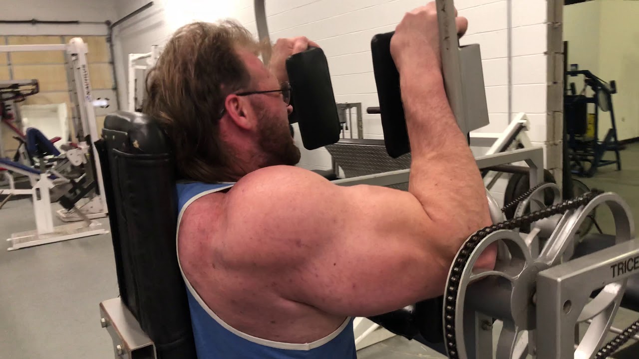 Tricep Extension Machine - YouTube