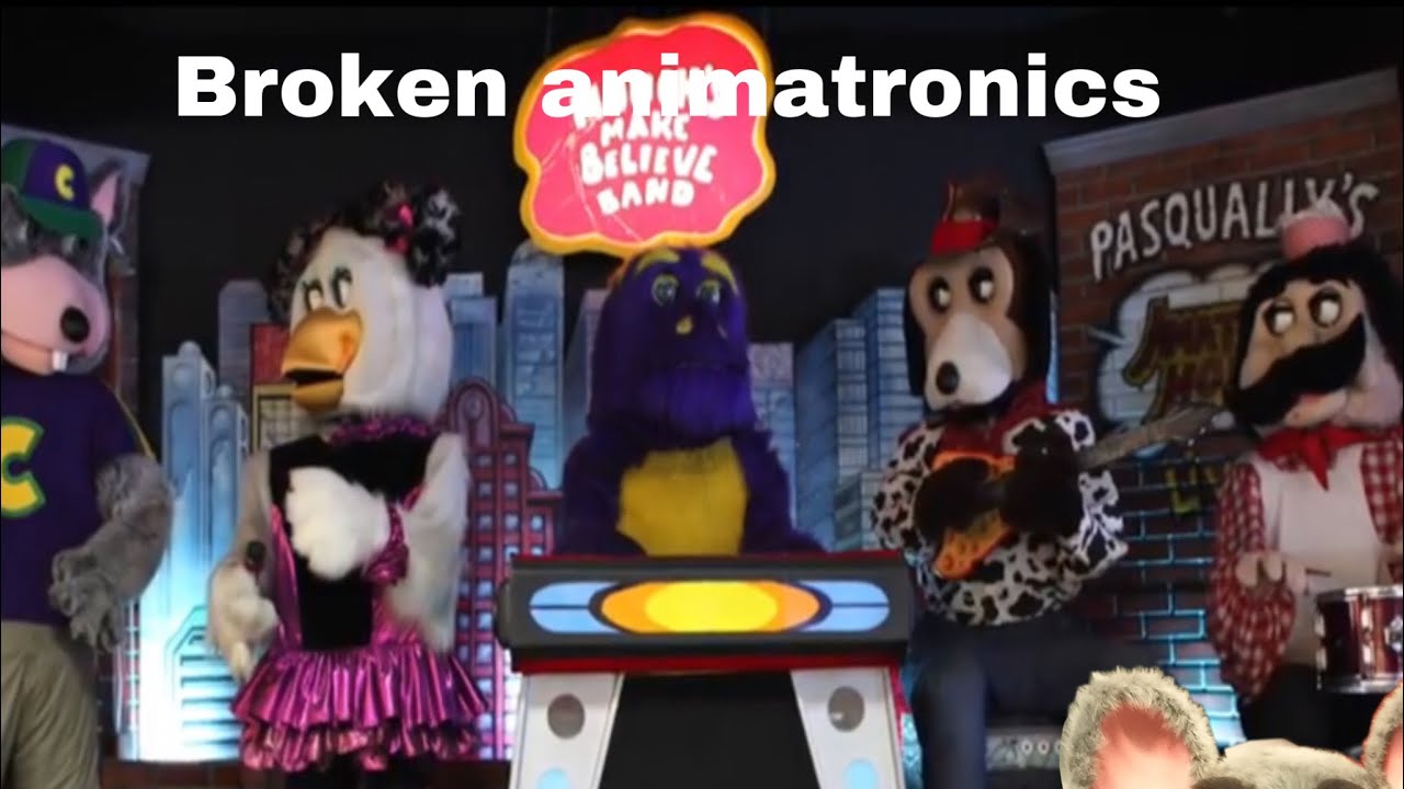 Broken down chuck e cheese robots - YouTube