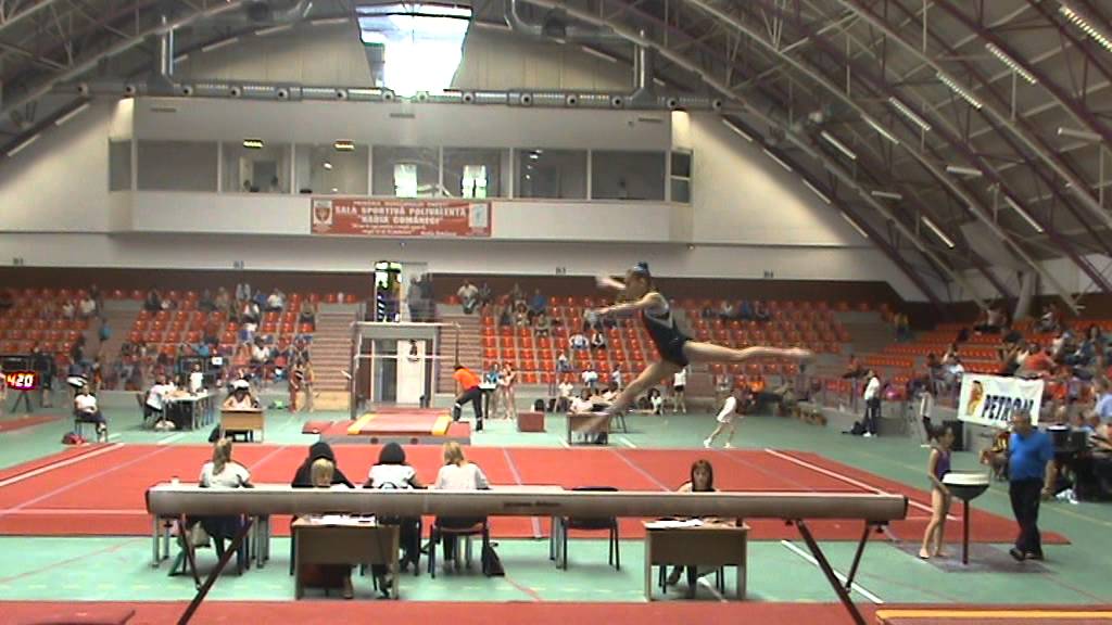 Ioana Oprea - CSm Onesti - BB - Echipe Junioare 2015 (N4) - YouTube