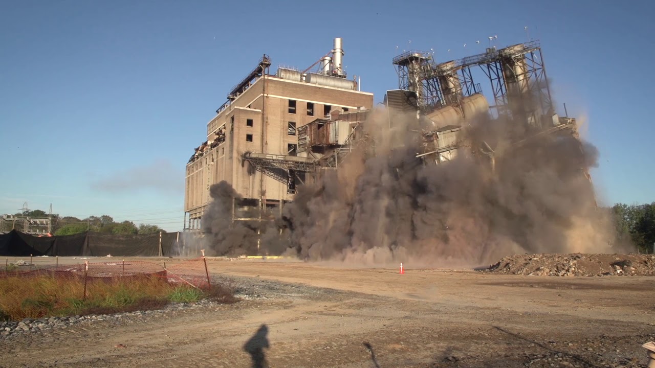 Implosion Brings Down the Duke Energy Buck Steam Station - YouTube