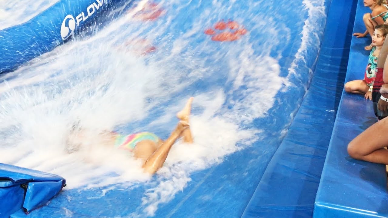 Eating the water on the wave machine, Flow Rider FAIL! - YouTube