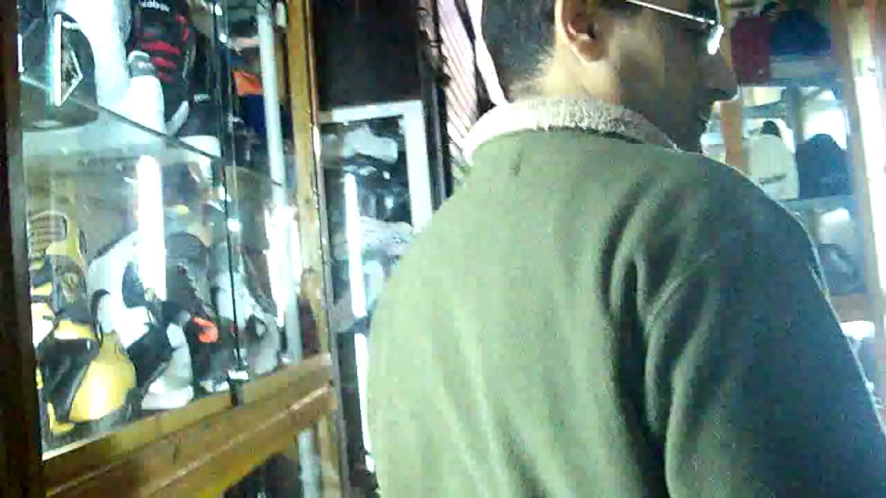 Market in Casablanca Morocco - Qri3a (Derb Sultan). Deep inside. - YouTube