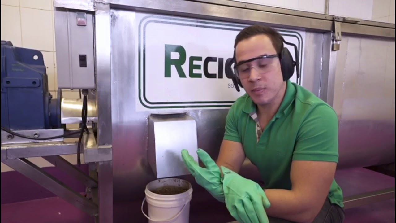 Reciclex - Compostagem em 24horas. - YouTube